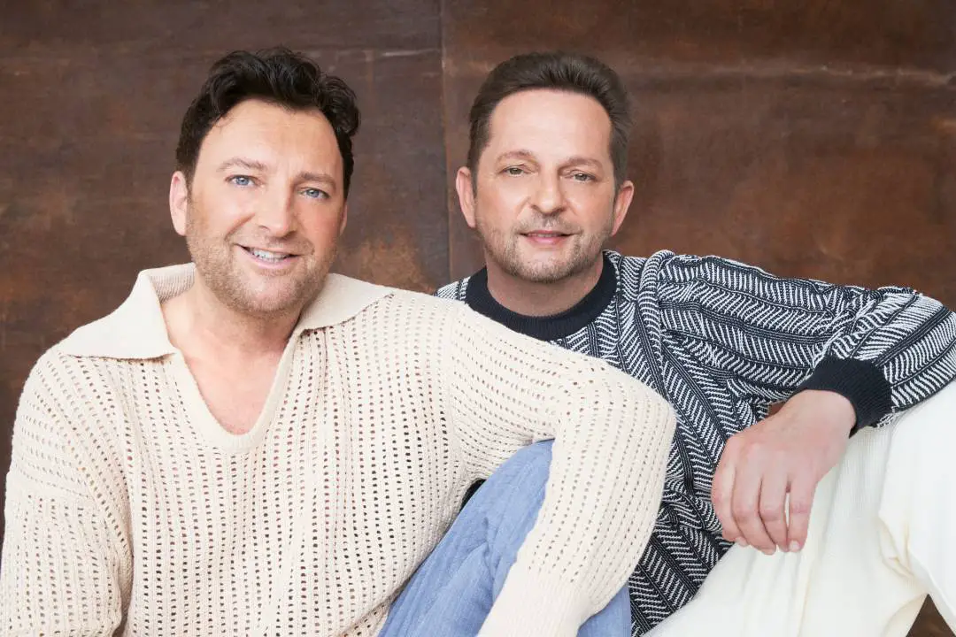 FANTASY: Tracklist und Infos zum am 13.1. erscheinenden Album "Mitten ...