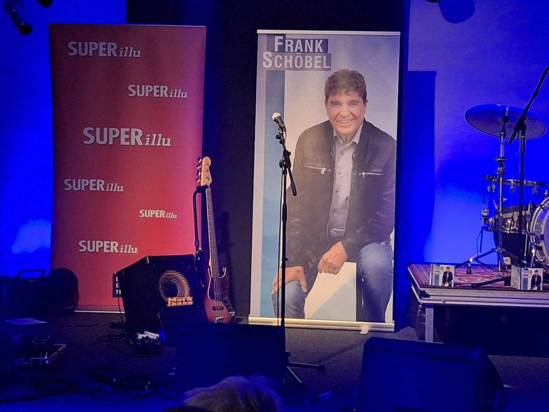 FRANK SCHÖBEL: Gelungene CD-Premiere seines neuen Albums "Unzerstörbar"